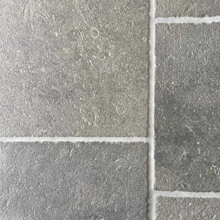 Bastille bleu limestone flooring - Natural Stone Consulting