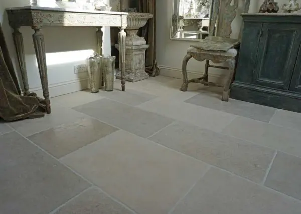 Case study: Paris Casa limestone for characterful London home - Natural ...