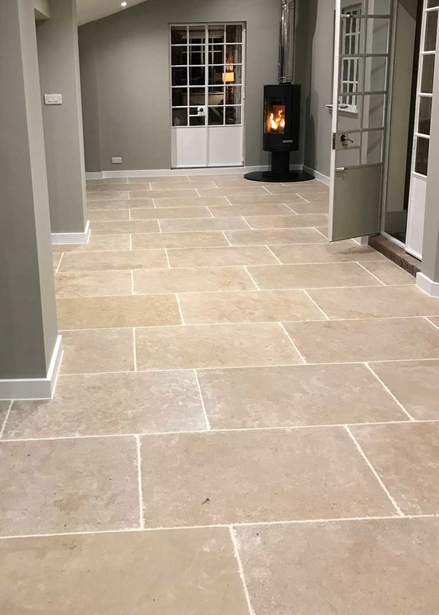 Autumnal colours and natural materials for a cosy home - Natural Stone ...