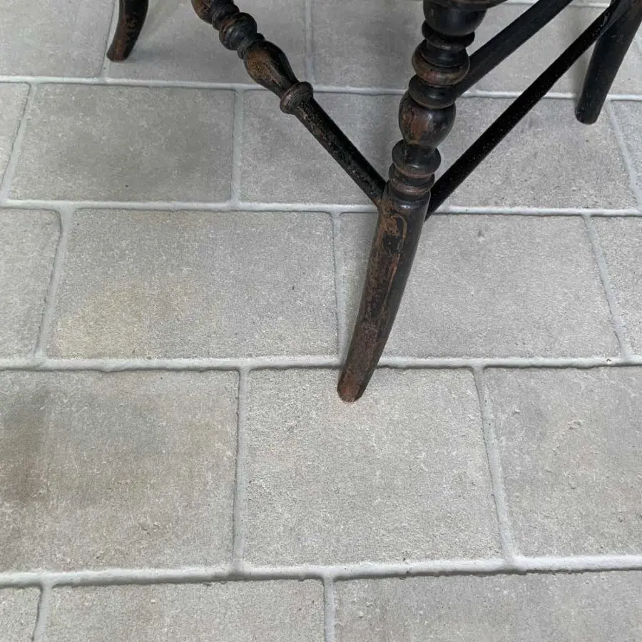 Chalon grey limestone pavers - Natural Stone Consulting