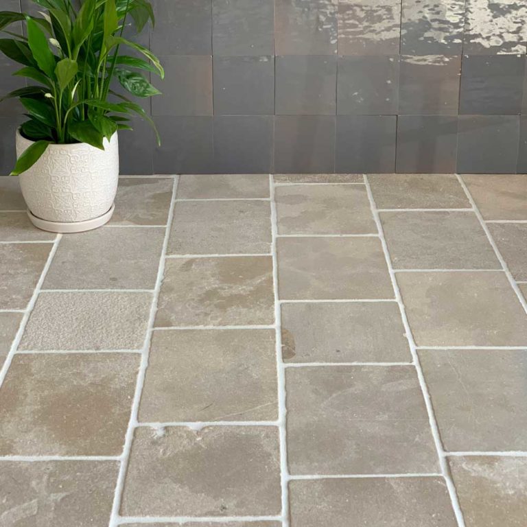 Overbury beige limestone pavers – Natural Stone Consulting