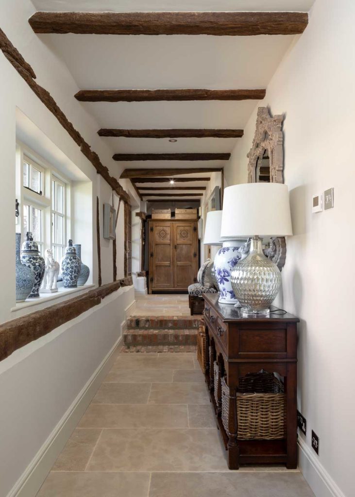 10 style ideas for an authentic and modern country home - Natural Stone ...