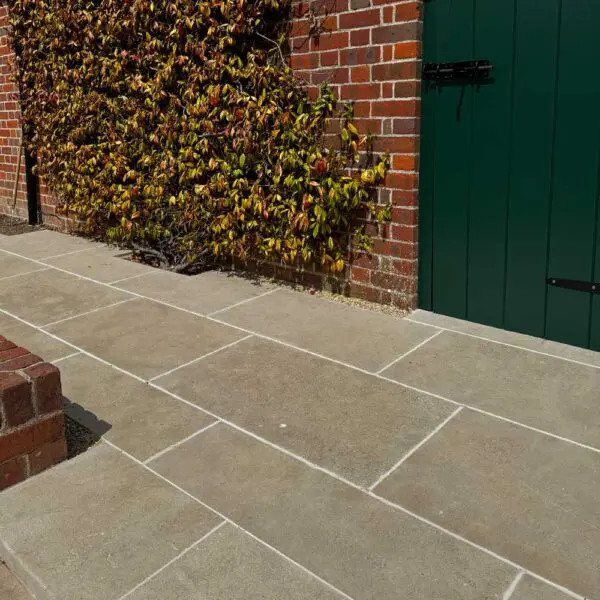 Bourton buff limestone paving - Natural Stone Consulting