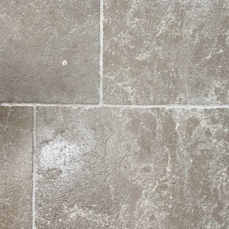 Chambery beige limestone paving - Natural Stone Consulting