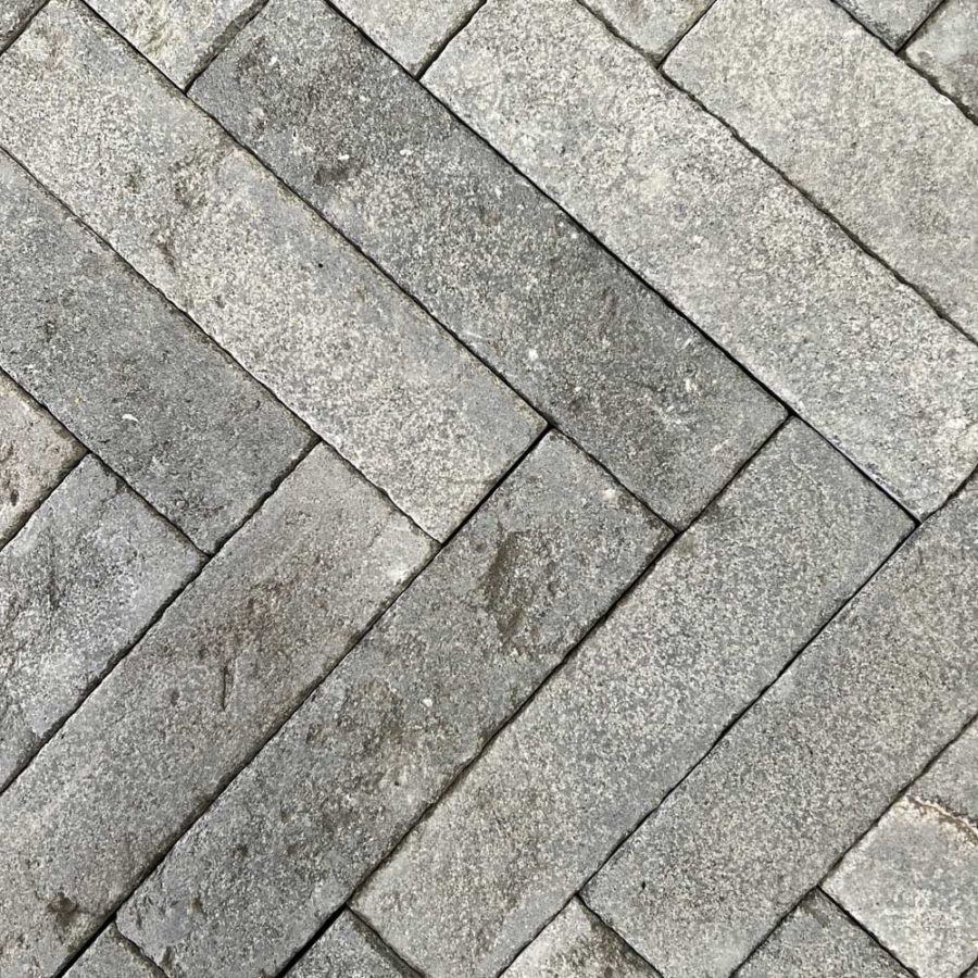 Belgique ancien limestone brick pavers - Natural Stone Consulting