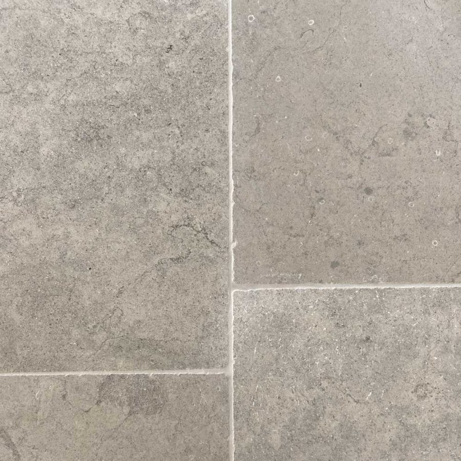Petworth light grey limestone - Natural Stone Consulting