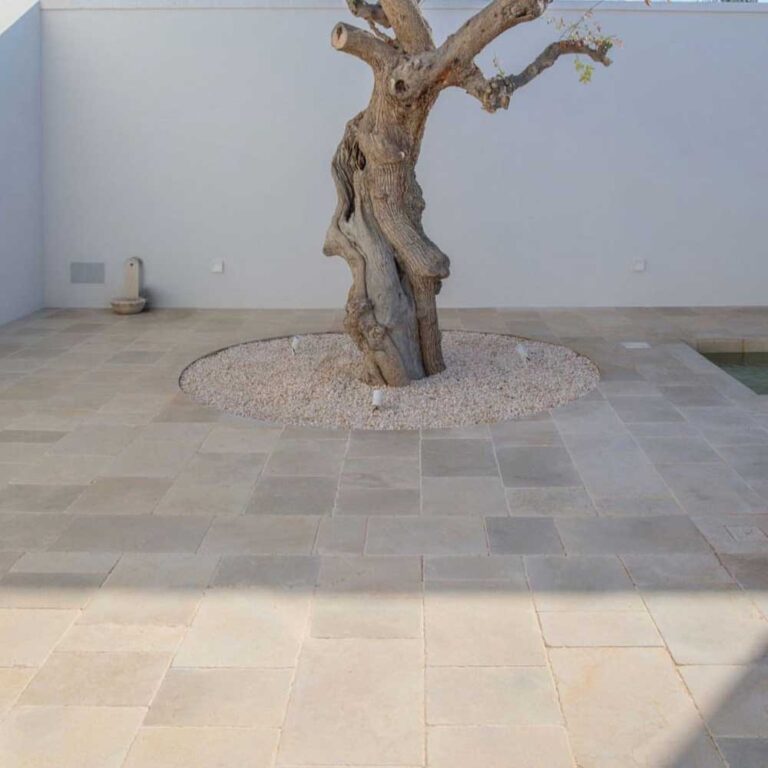 Campania anticato Italian limestone - Natural Stone Consulting
